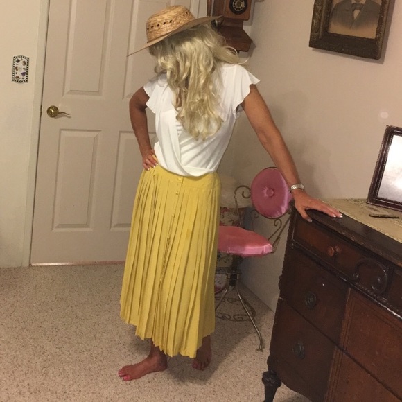 Vintage | Skirts | Vintage Ester Ken Paris Mustard Yellow Pleated Midi ...
